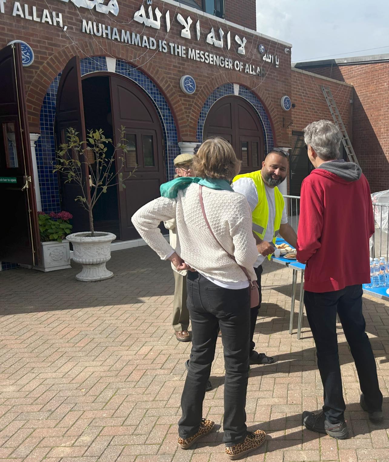 Volunteer – Chesham Mosque